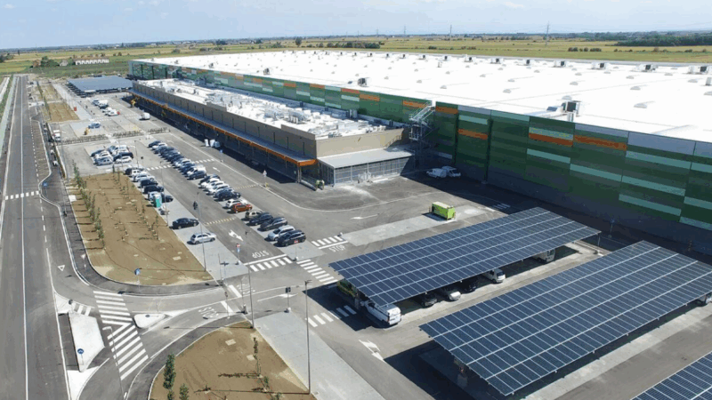 Passa di mano il magazzino Mxp3 'di' Amazon Italia Transport - Supply ...